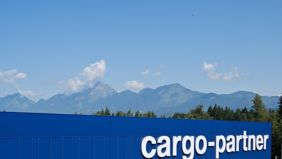 Transport in logistika - Finance