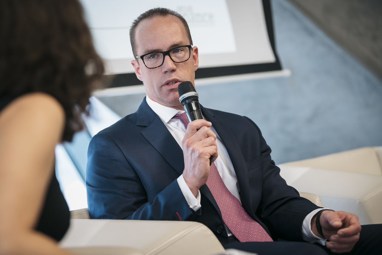 Kam vlagati, ko se gospodarstvo ohlaja