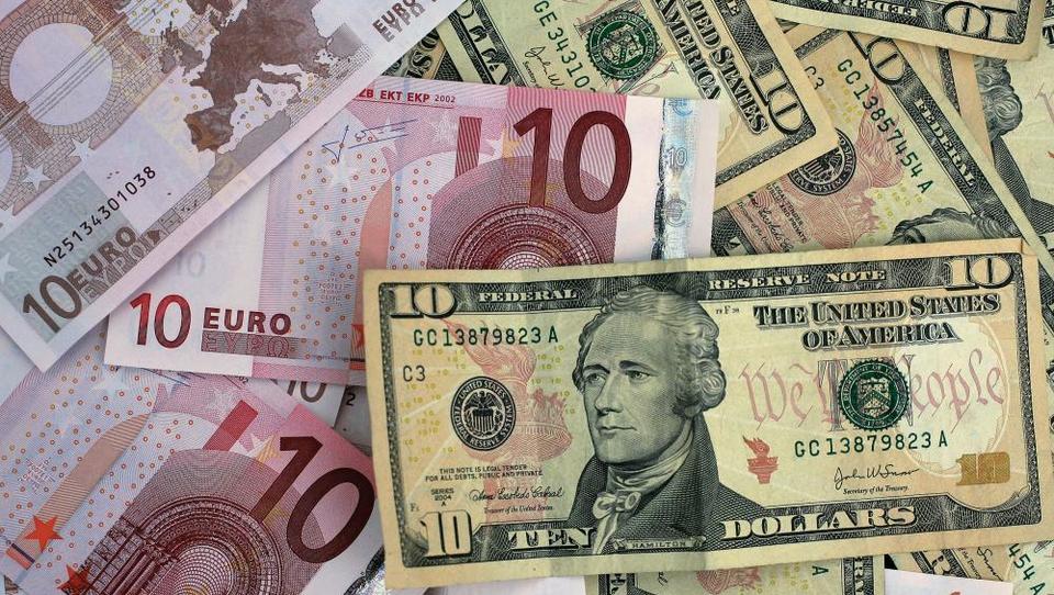 Letos lepi donosi deviznih prihrankov