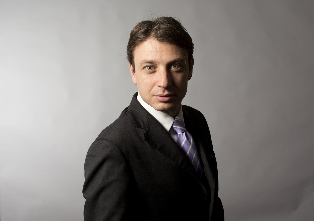 Svet tone v dolžniško krizo. Kako strah nas mora biti?