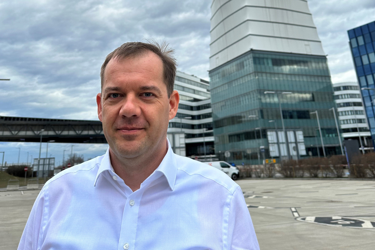 Koliko izgube bi ustvarjala Air Slovenija in zakaj smo tako slabo ...