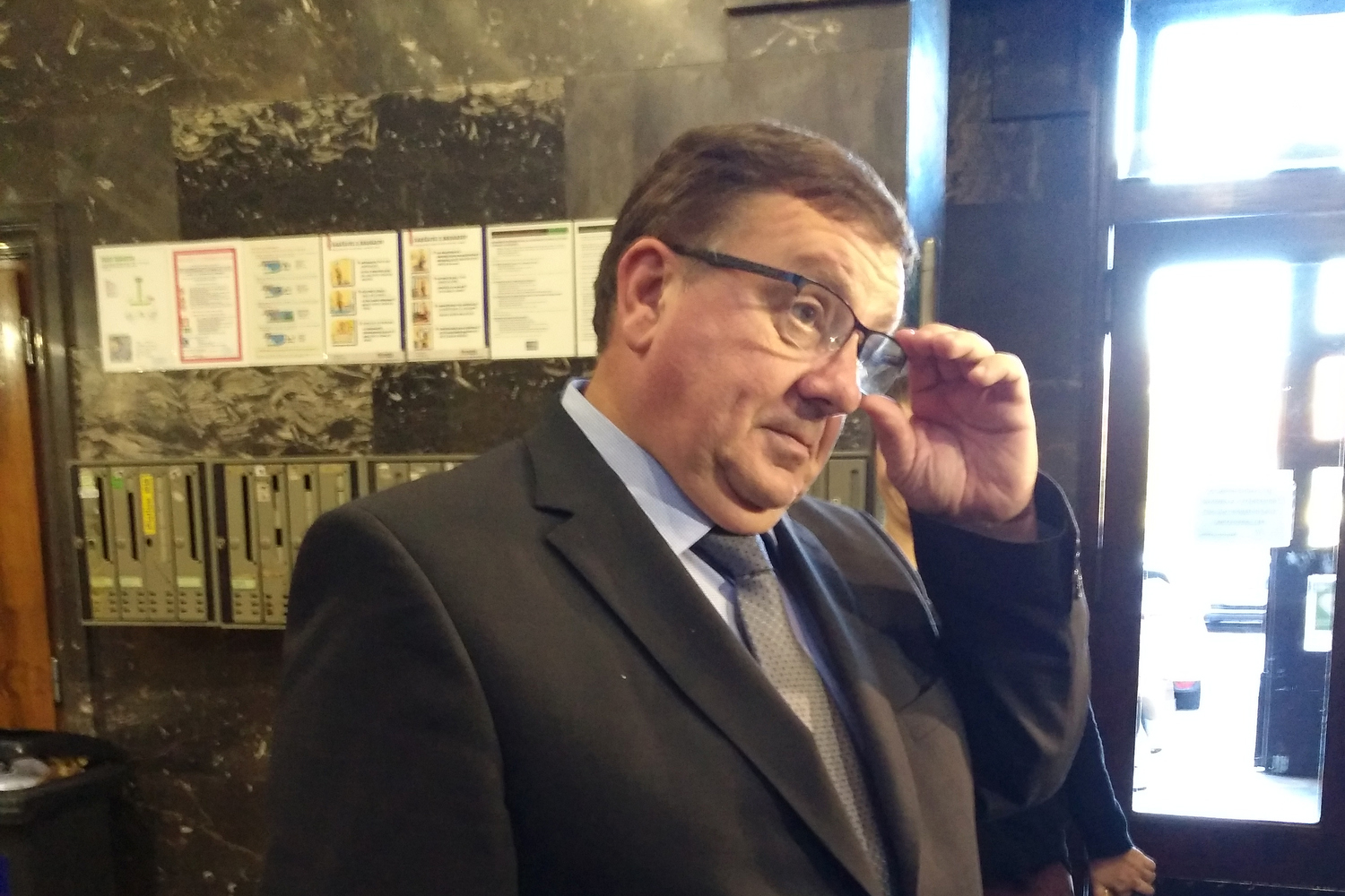 Fakin se nagiba k temu, da otroški srčni program poteka v UKCL