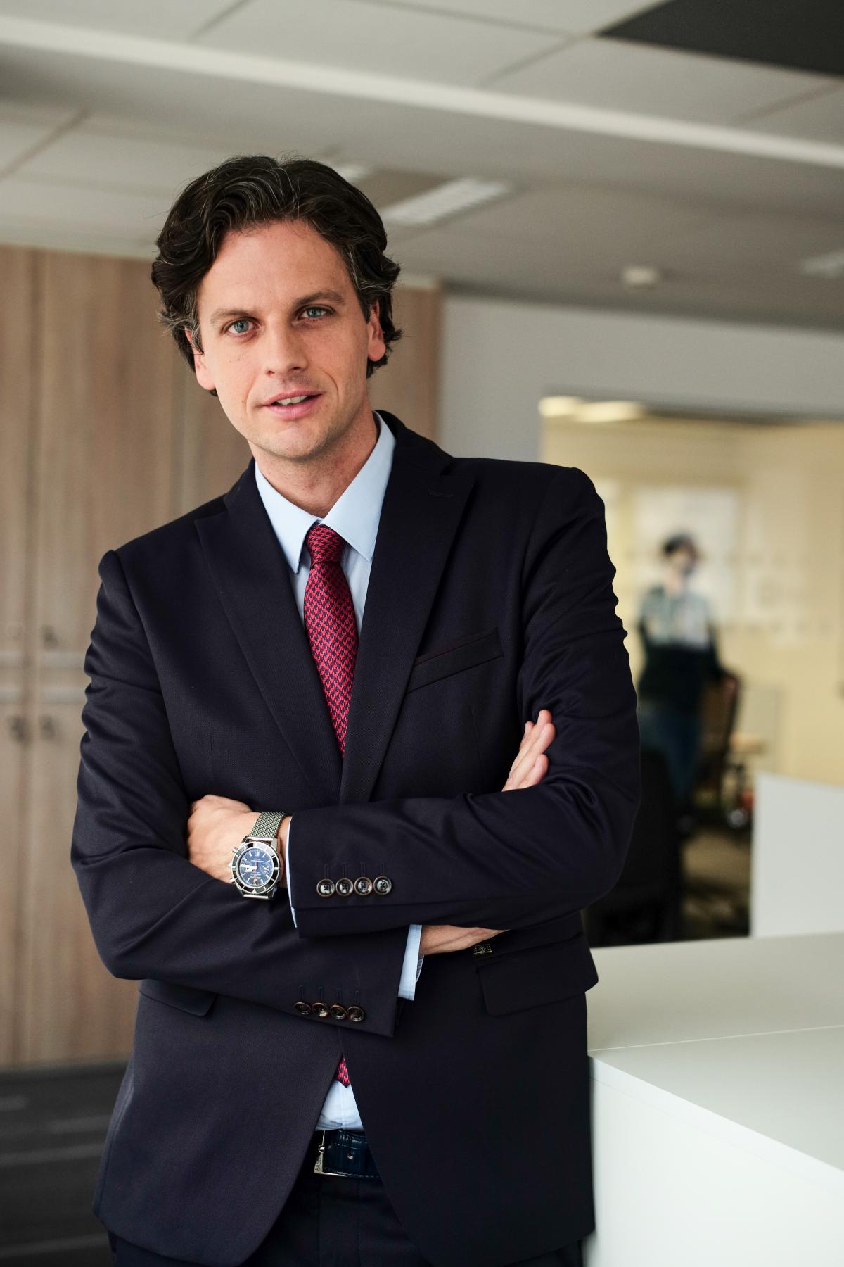 Se splača pri 37 letih spet nazaj v šolo?