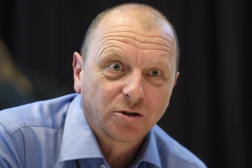 KOPB pred in po COVID-1: Pogovor s prof. dr. Matjažem Fležarjem