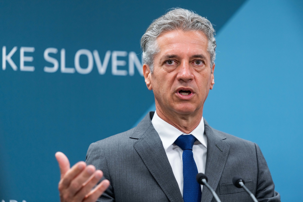 Dopolnilno zdravstveno zavarovanje odpravili zaradi ideologije, ne ...