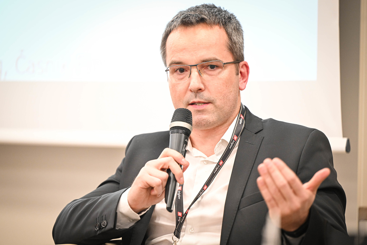 Popoplavna sanacija: Država mora zdaj ujeti občine