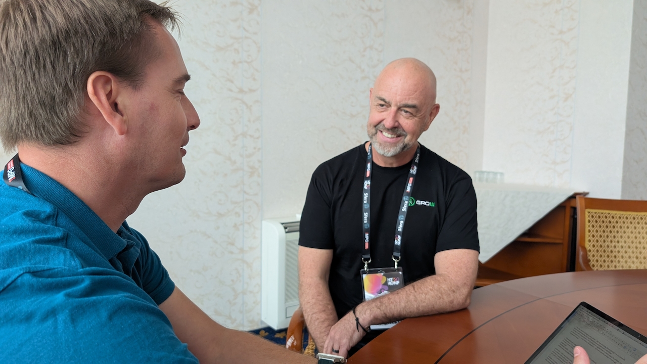 Graham Hawkins: Kupci želijo »znalca«, ne prodajalca