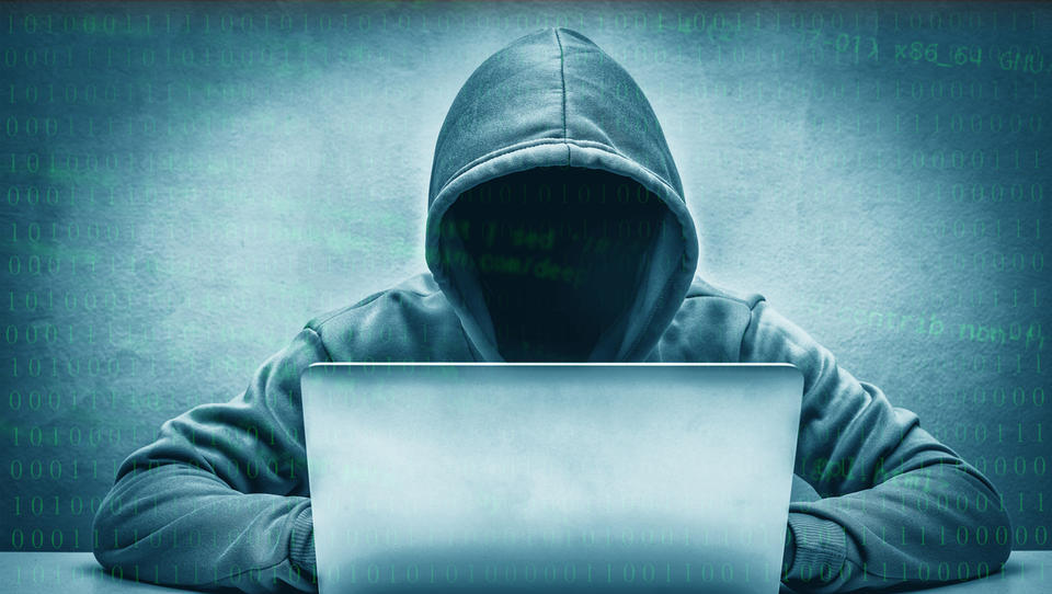 Heker me je izsiljeval za 1.041 dolarjev. Kaj zdaj?