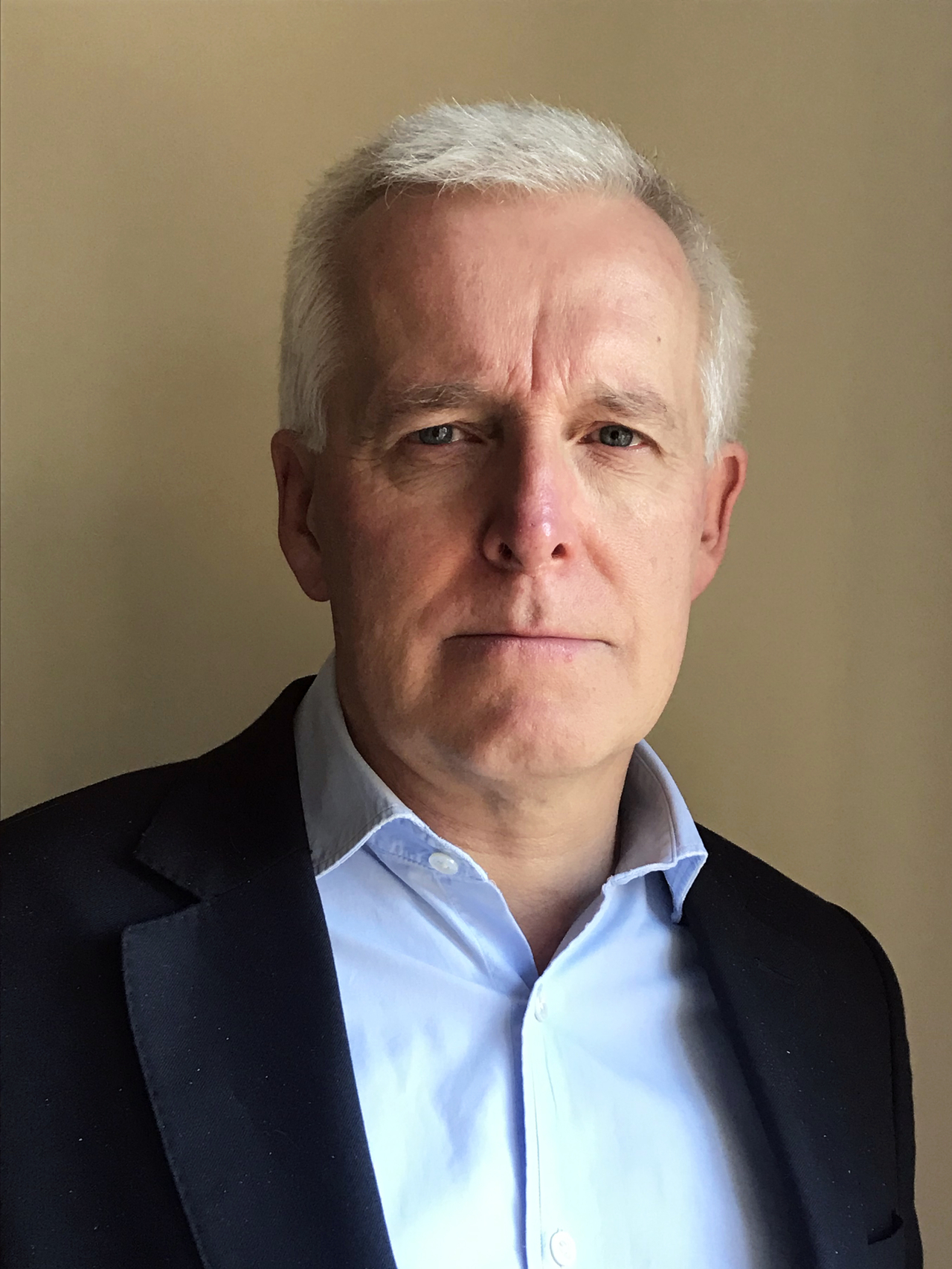 Se dolarju maje prestol?