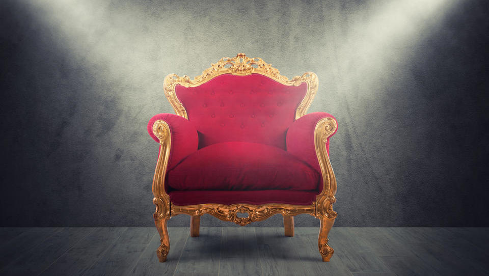 Kako podjetne so občine in kako udoben je županski prestol?