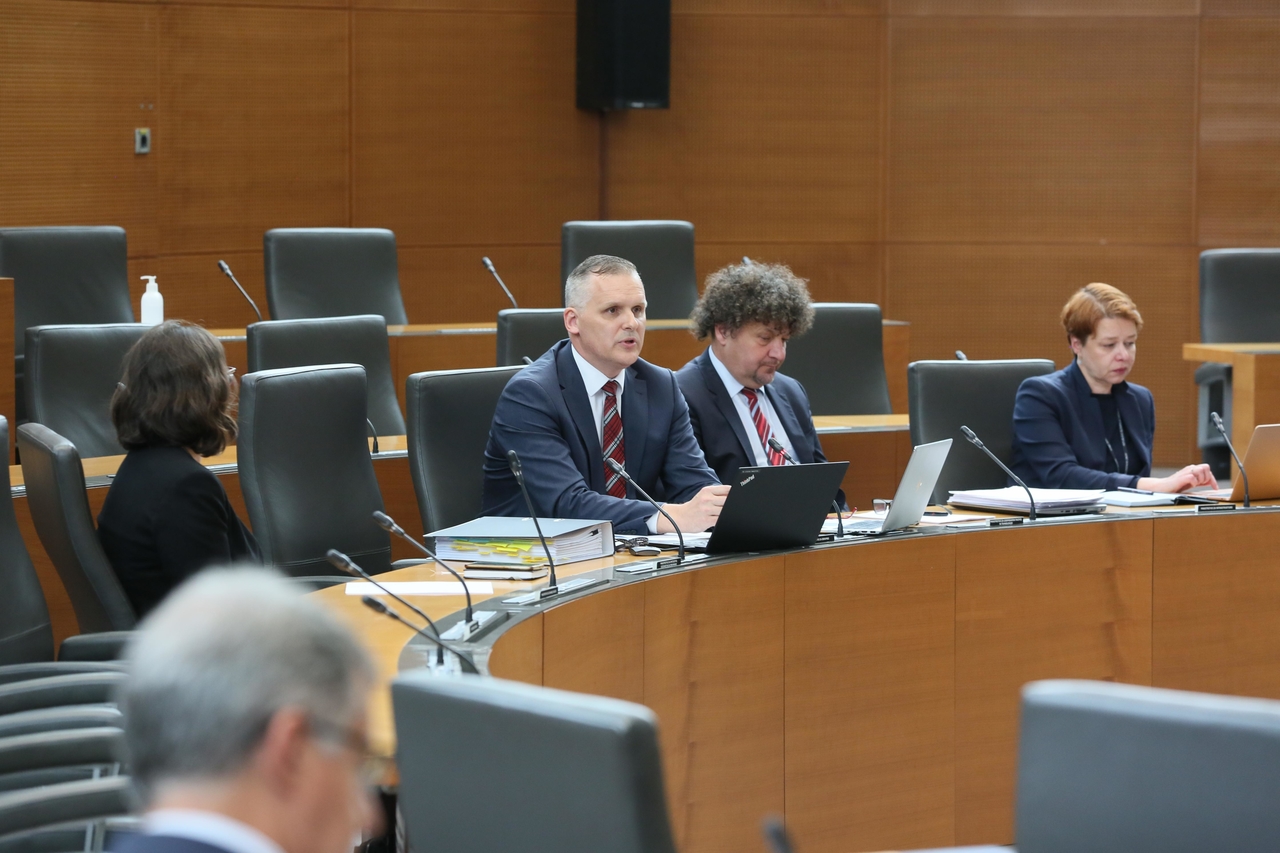 Bojan Kumer je dobil podporo za ministra in napovedal usmeritev v ...