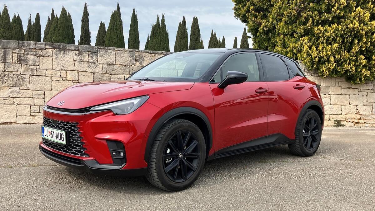 Lexus LBX: spomin na čase, ko so prevladovali dizli