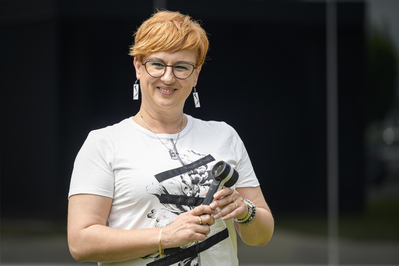 Vse o najpogostejših kožnih težavah lasišča in obraza
