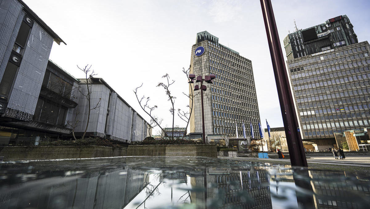 NLB se seli iz TR2: na trg prihaja največja ljubljanska poslovna ...