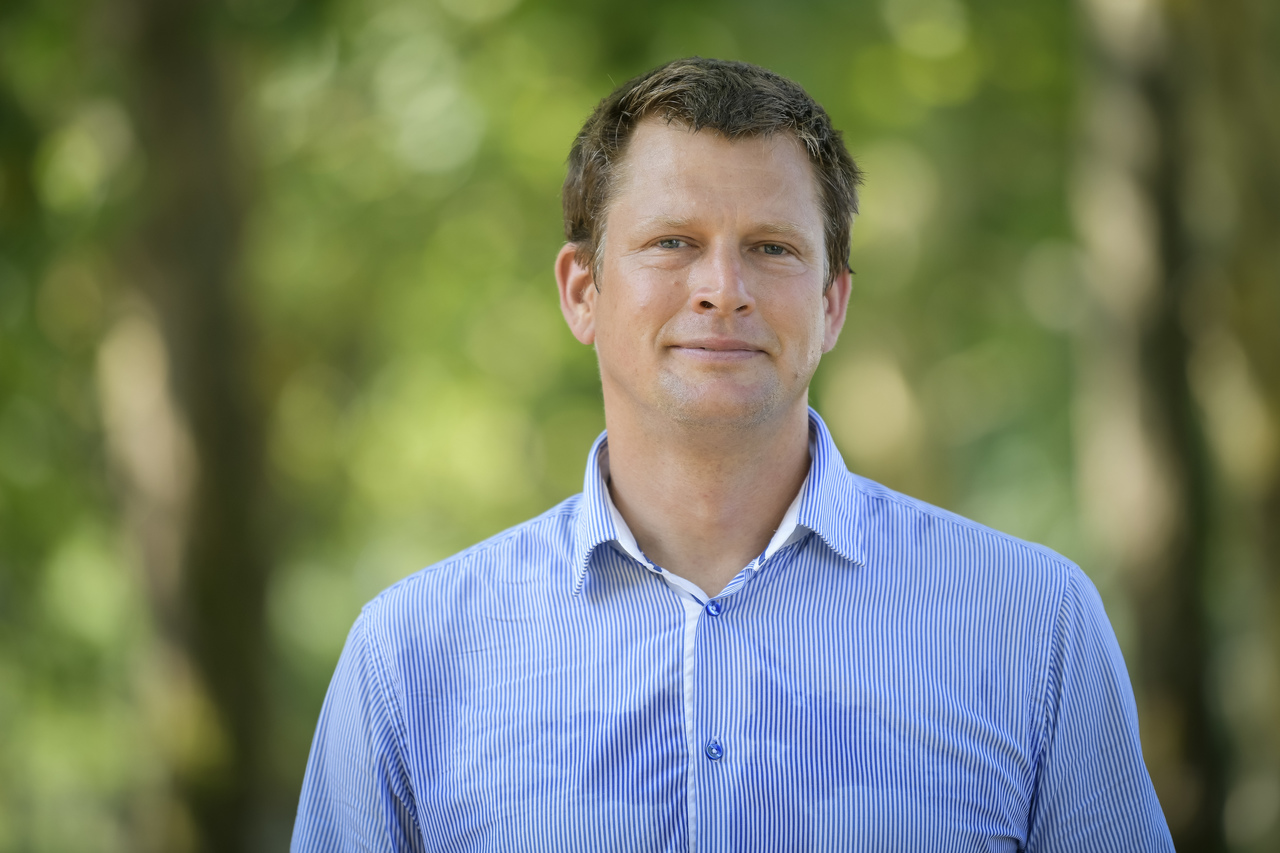 Kočo na Kredarici prej zavohamo kot zagledamo. Kam tečejo odplake iz ...