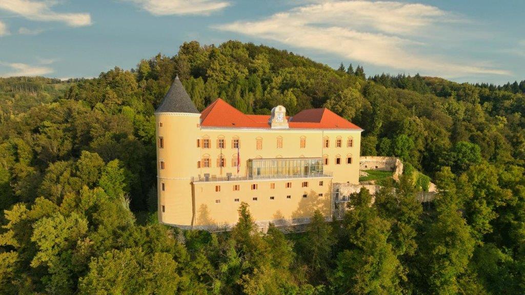 Kako občine porabijo milijone iz turistične takse 2024