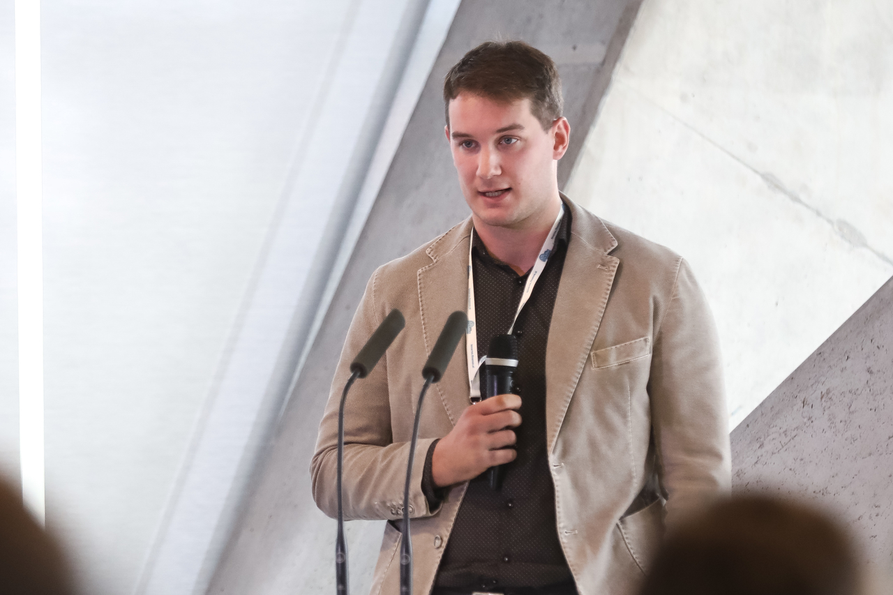 Digitalizacija v Incomu: Kako so povečali učinkovitost