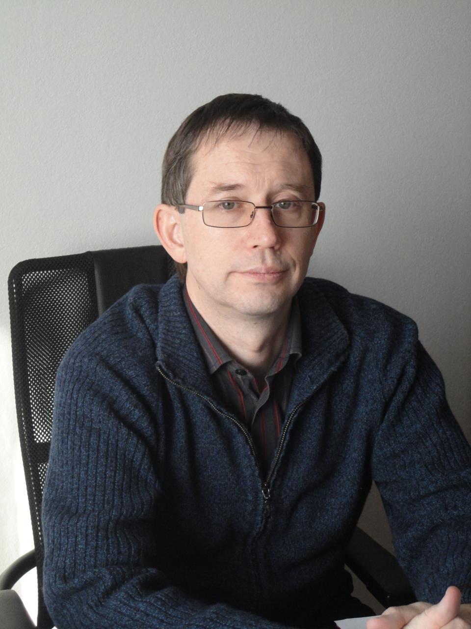 Celovita preobrazba v pametno tovarno po zaporednih fazah