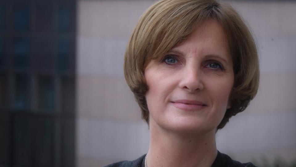 Dvignite minimalno plačo