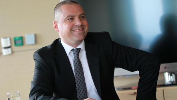 (Intervju) Rudolf Skobe: Čakamo, da politiki privolijo v nakup Telekoma ...