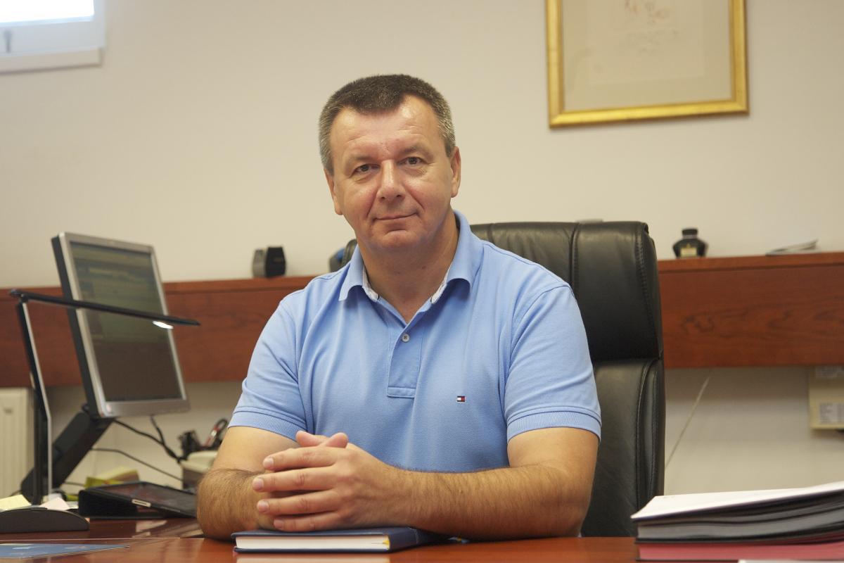 Sindikati odpirajo novo fronto, osnovne plače. Kaj to pomeni za vas?