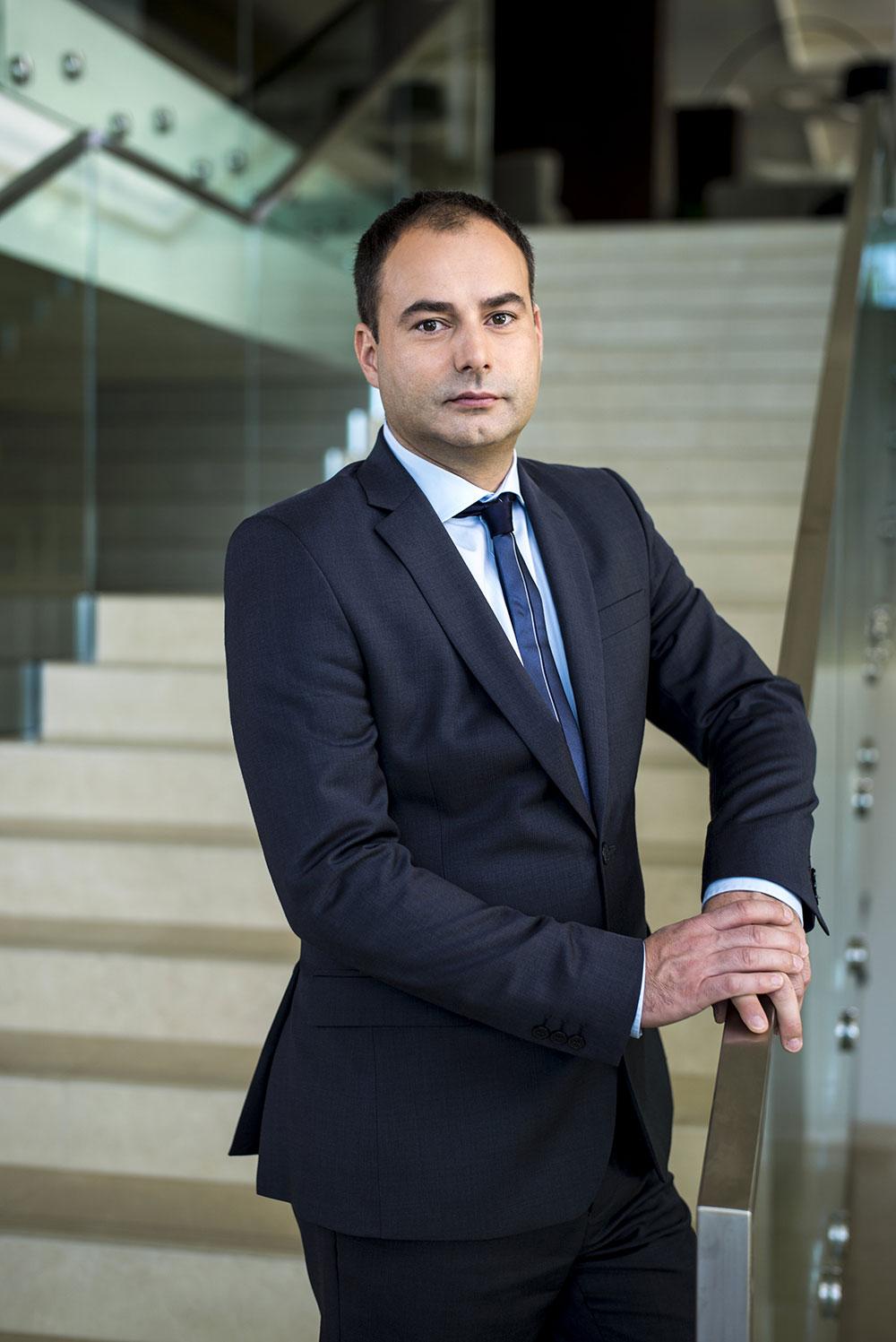 To so najbolje plačani šefi zavarovalnic