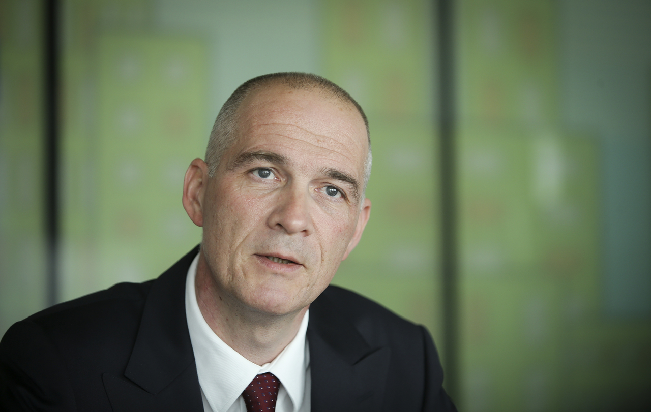 Prva žrtev padca Šarčeve vlade: konec kronskega projekta LMŠ, nove DUTB