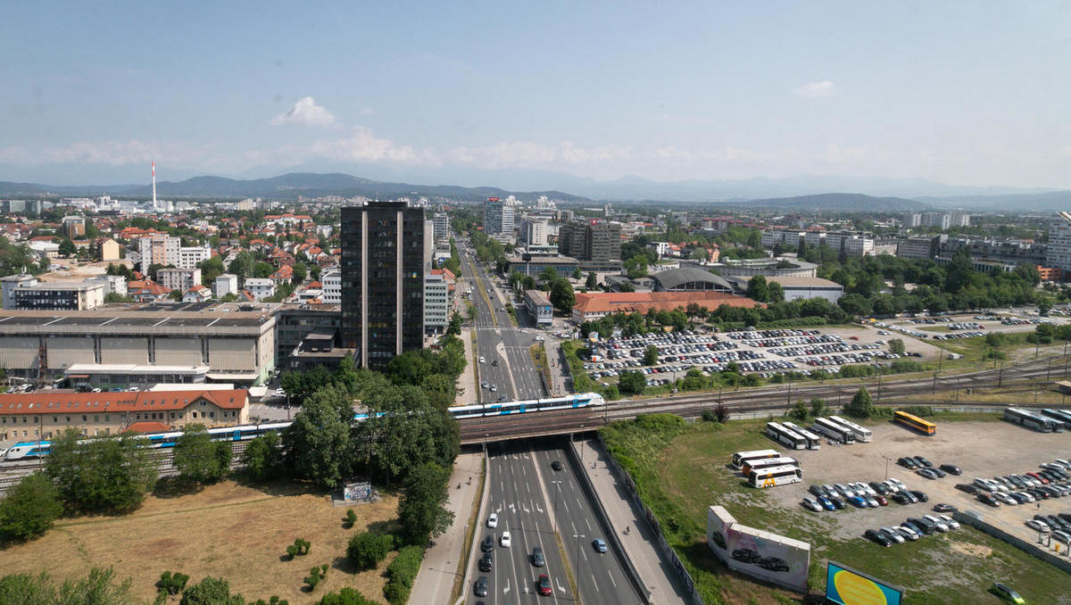 Za železniški nadvoz čez Dunajsko več kot 40 milijonov evrov