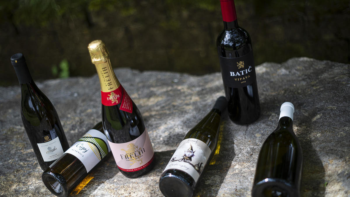 Vse o vinu na enem mestu - Ovinu.si