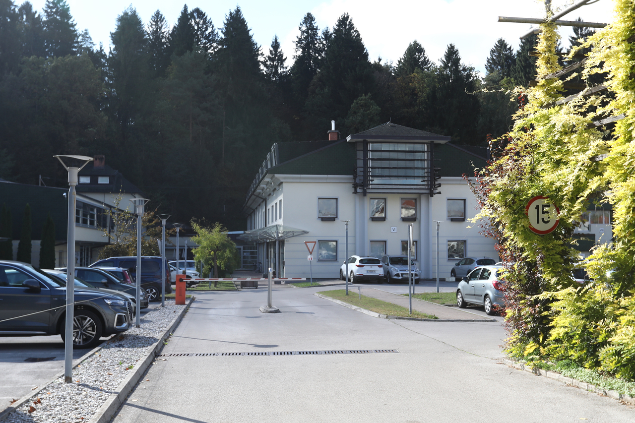 Kakšno stanovanjsko sosesko pod Rožnikom snujeta Kolektor in Iskra Impuls